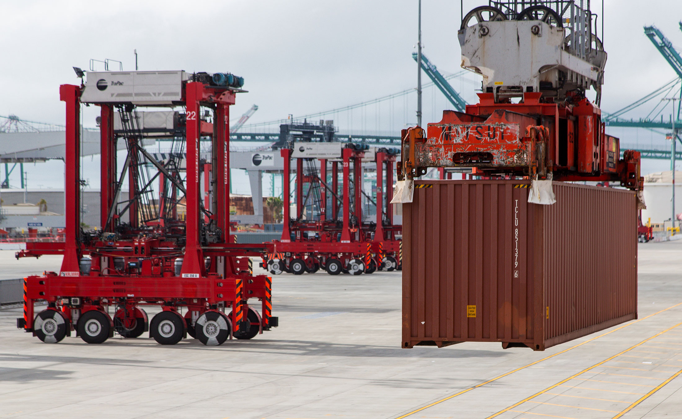 Autonomous technology, Self-driving cranes and carriers to run USA's ...