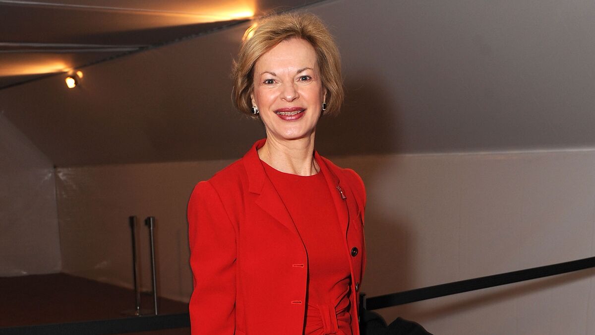 Elizabeth Nabel - Alchetron, The Free Social Encyclopedia