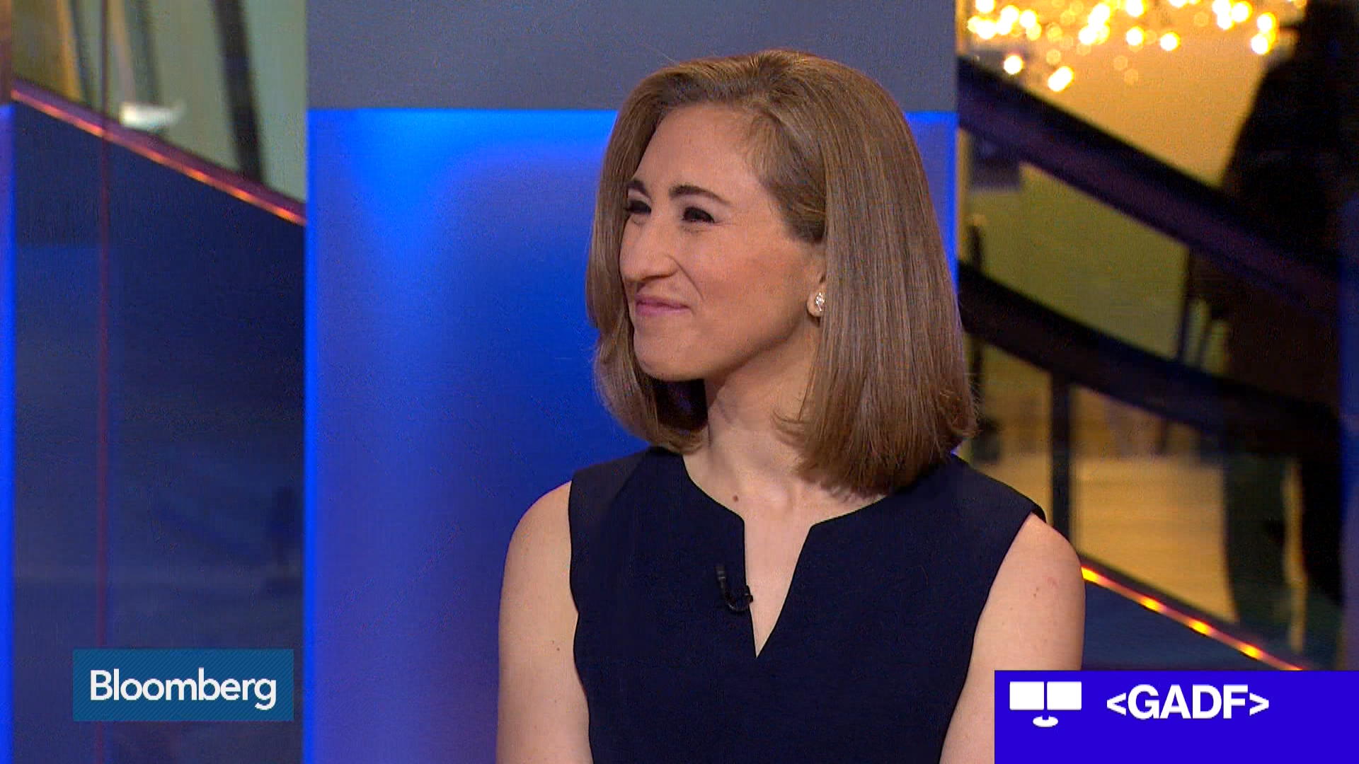 Why the Hedge Fund Love for Treasuries?