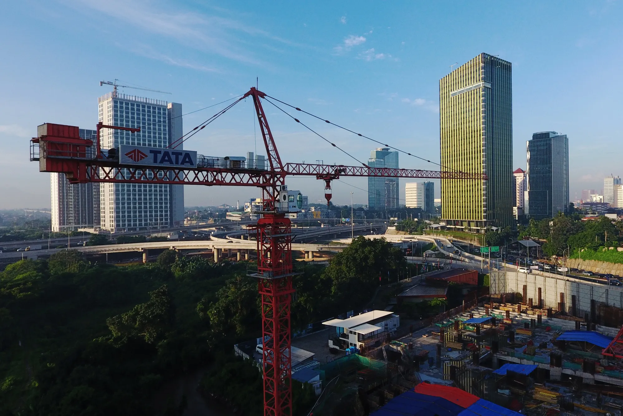 Indonesia’s Economic Growth Disappoints as Exports Slump - Bloomberg