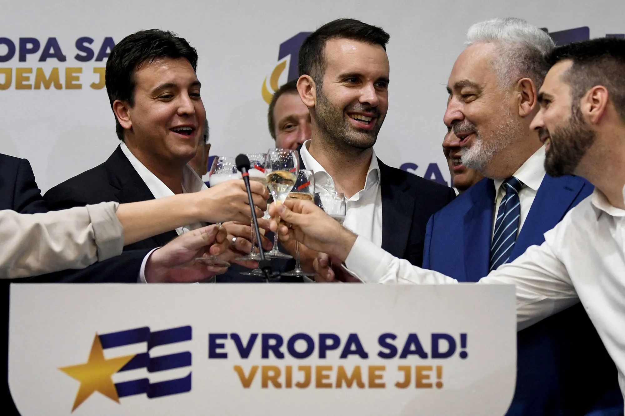 Pro-EU Upstart Party Secures Narrow Win in Montenegro Election - Bloomberg