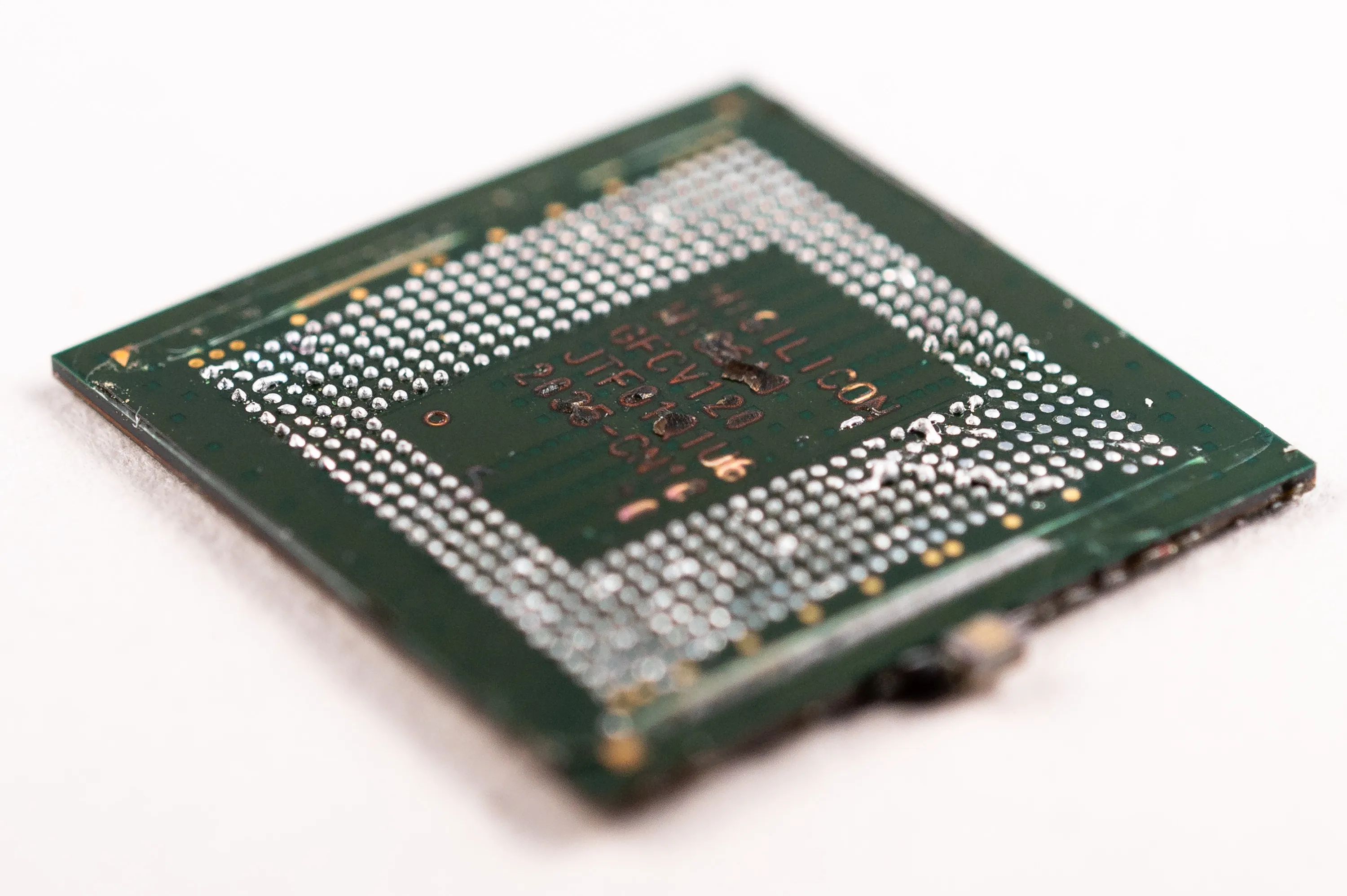 US May Water Down Plans for Stricter China Chip Curbs - Bloomberg