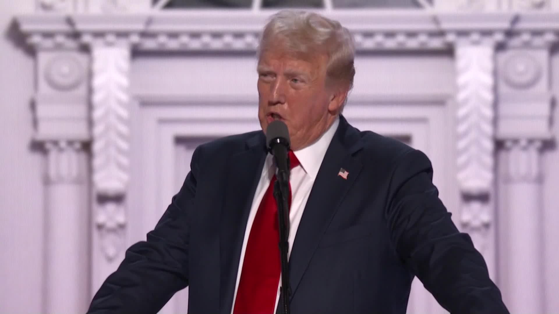 Watch Trump Says He's No Enemy of Democracy - Bloomberg
