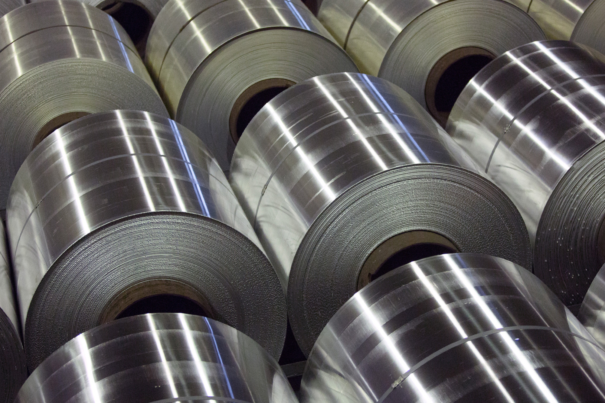 Russian Aluminum Seen Ending Up on World Market ‘by Some Means’ - Bloomberg