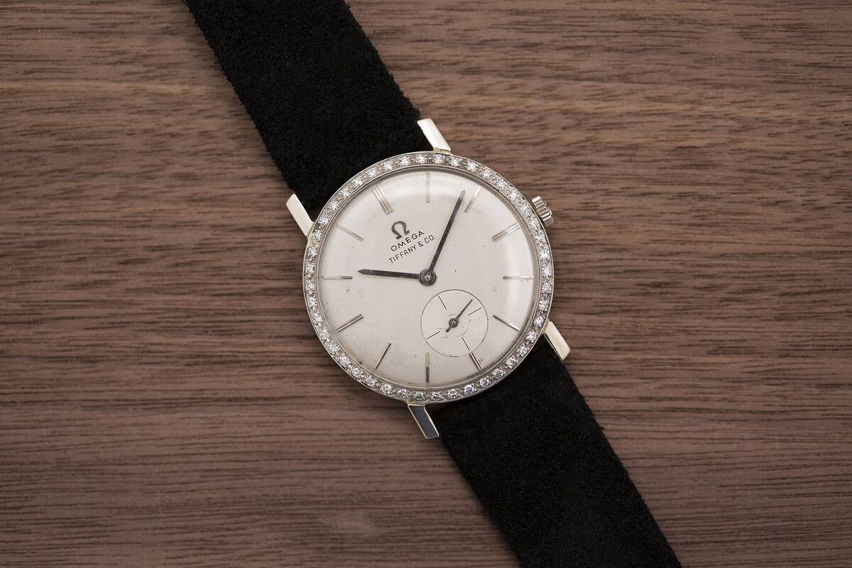Elvis’s Diamond-Studded Omega Watch Is at Auction This Weekend - Bloomberg