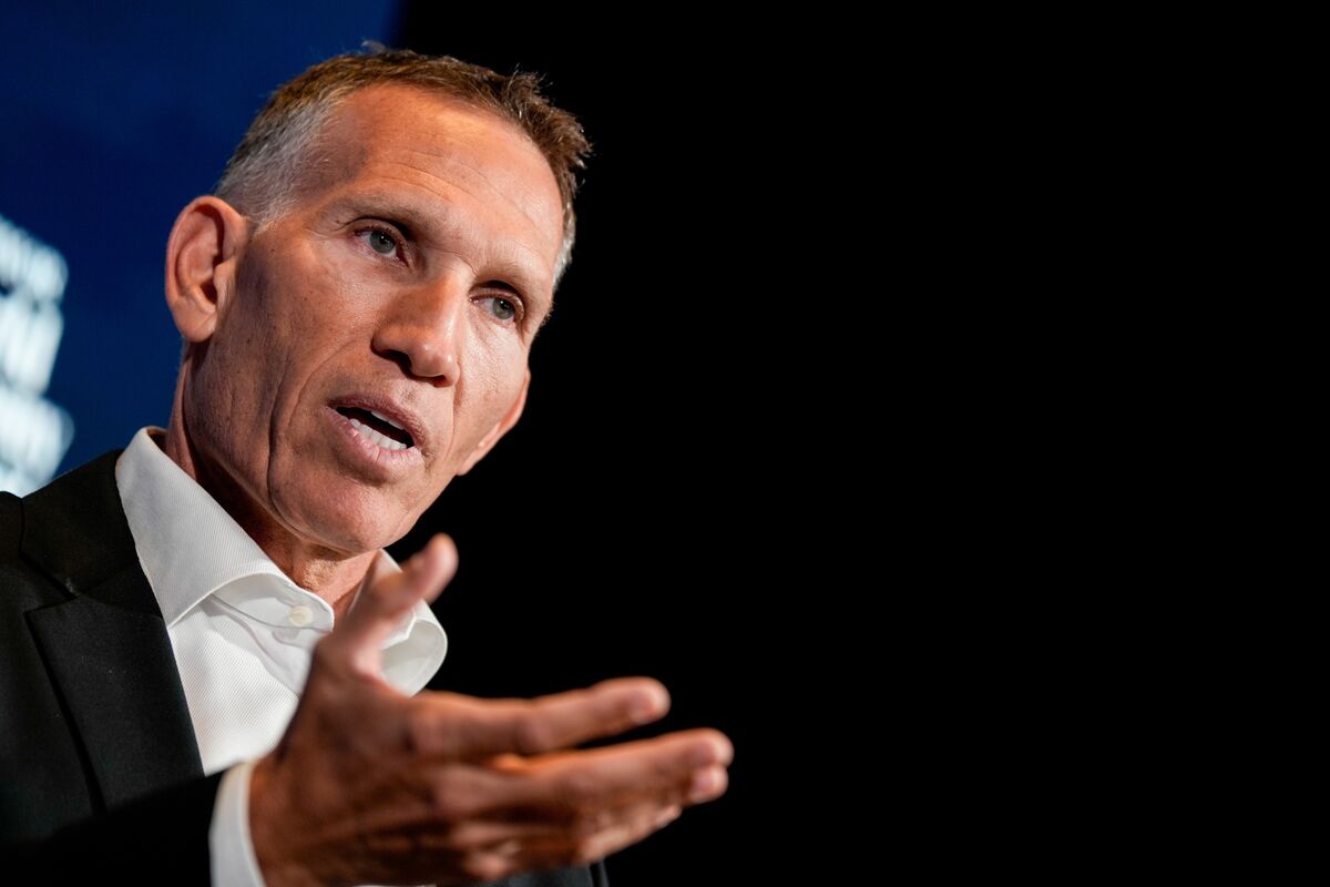 Mattel CEO Touts $700 Hot Wheels Set as Christmas Orders Ramp Up ...