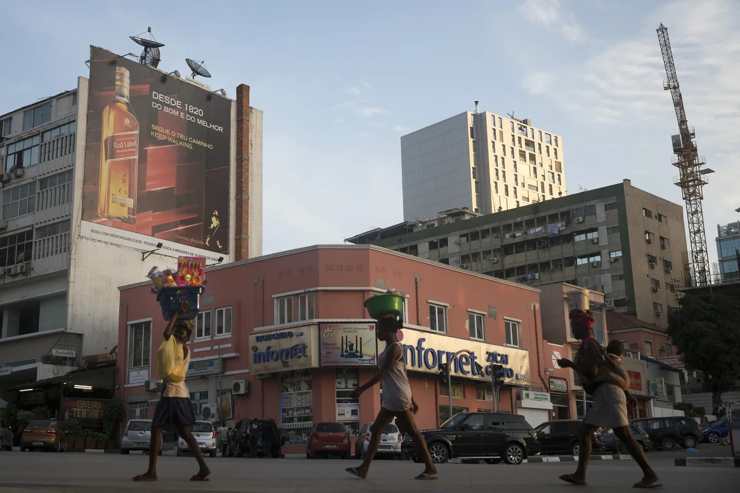 Angola Sees ‘Positive Signs’ in Controlling Inflation: LAC Radio ...
