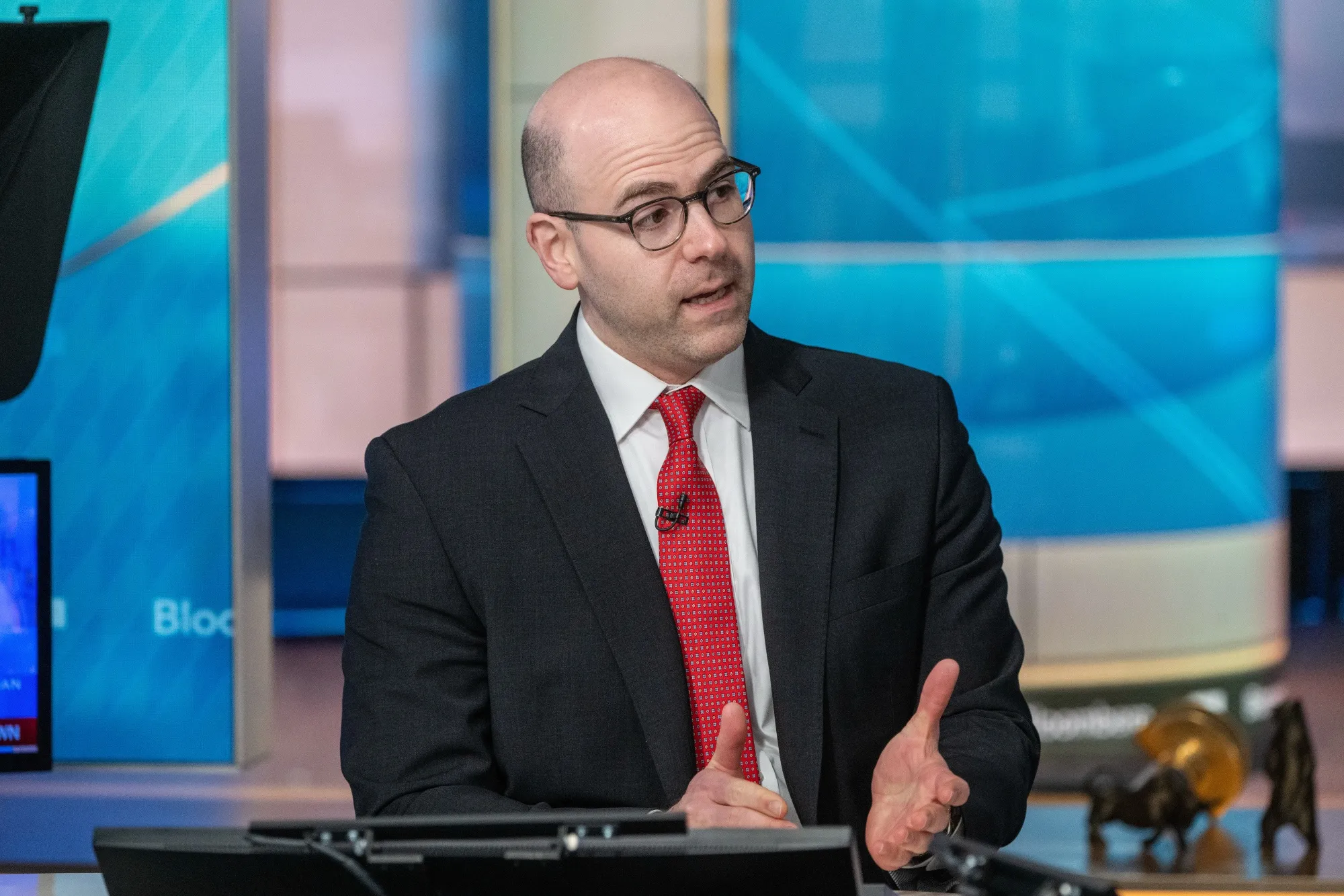 Fed Risks Recession Without More Interest Rate Cuts, Miran Says - Bloomberg