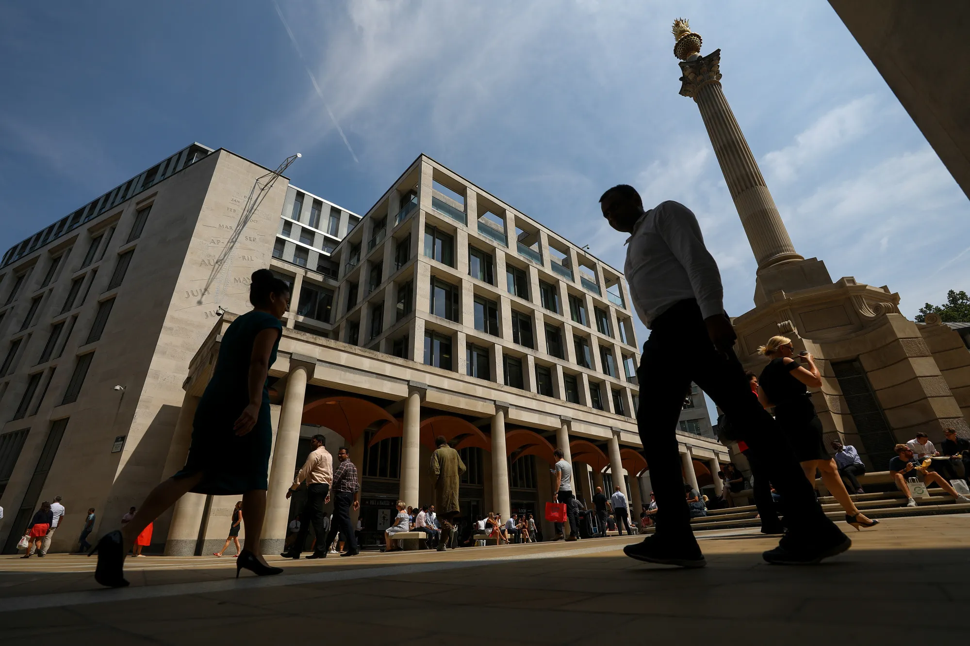 LSE Pushes Ahead With London-Shanghai Link Plan Before Year-End - Bloomberg