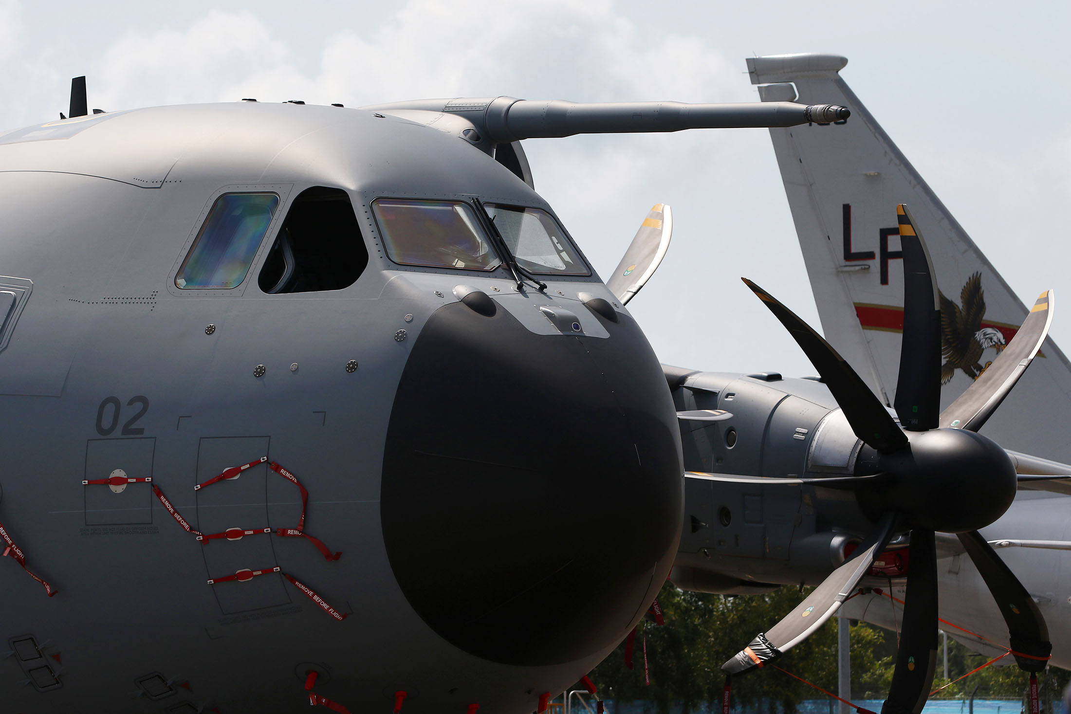 Airbus Identifies Cracking Behavior In A400M Military Aircraft Airbus Identifies Cracking Behavior In A400M Military Aircraft