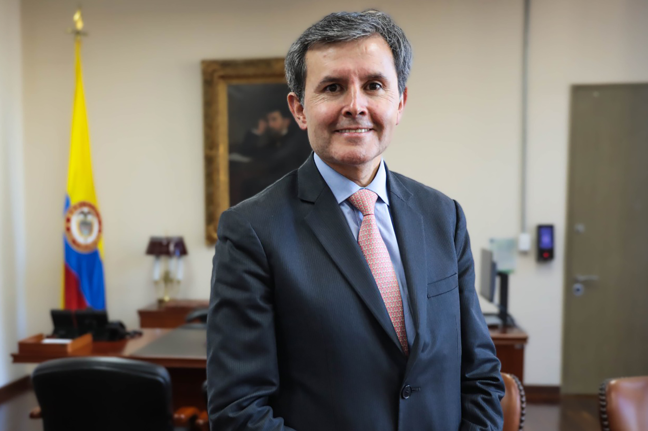 Colombia Peso Bonds Gain on Plans to Trim 2023 Bond Sales - Bloomberg