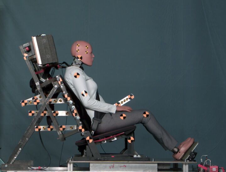 ‘Female’ Crash-Test Dummies Are Making Cars Safer for Women - Bloomberg