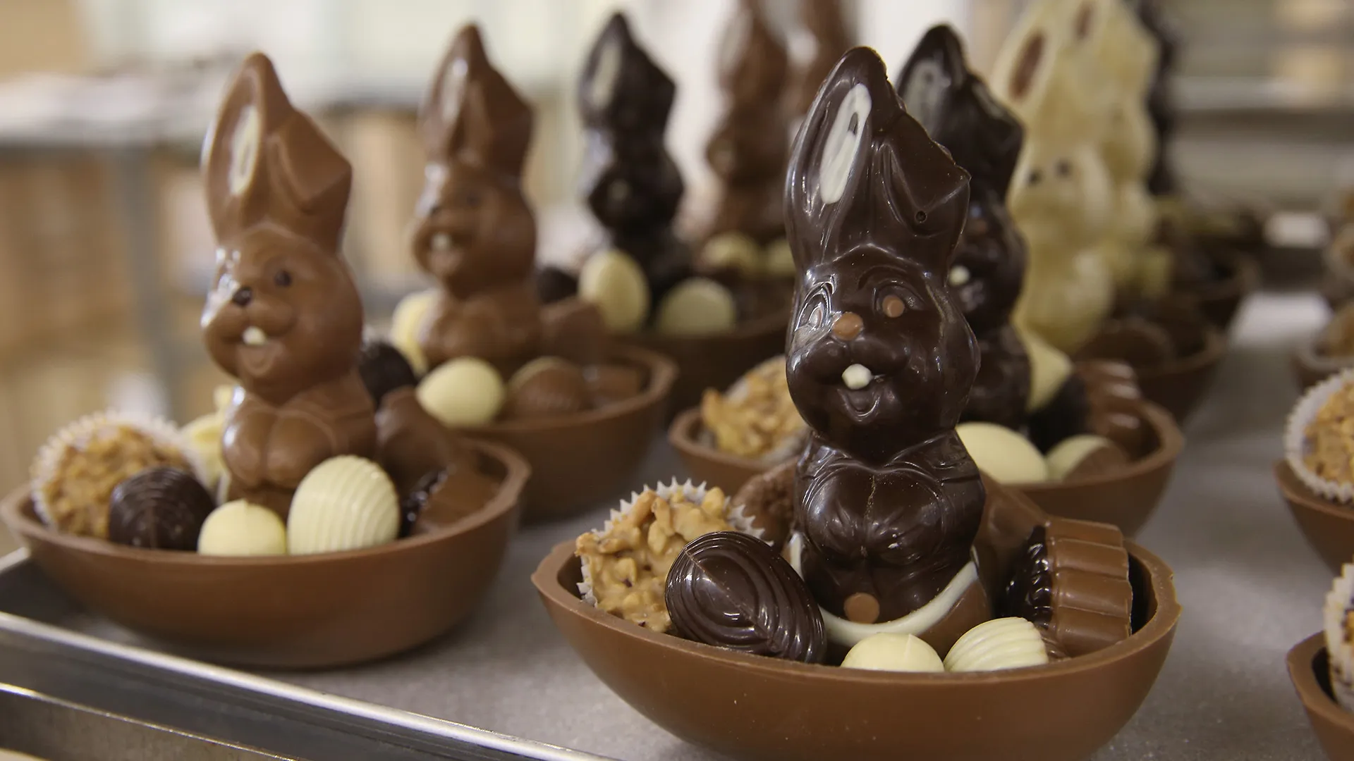 Watch Easter Candy Sales Decline - Bloomberg