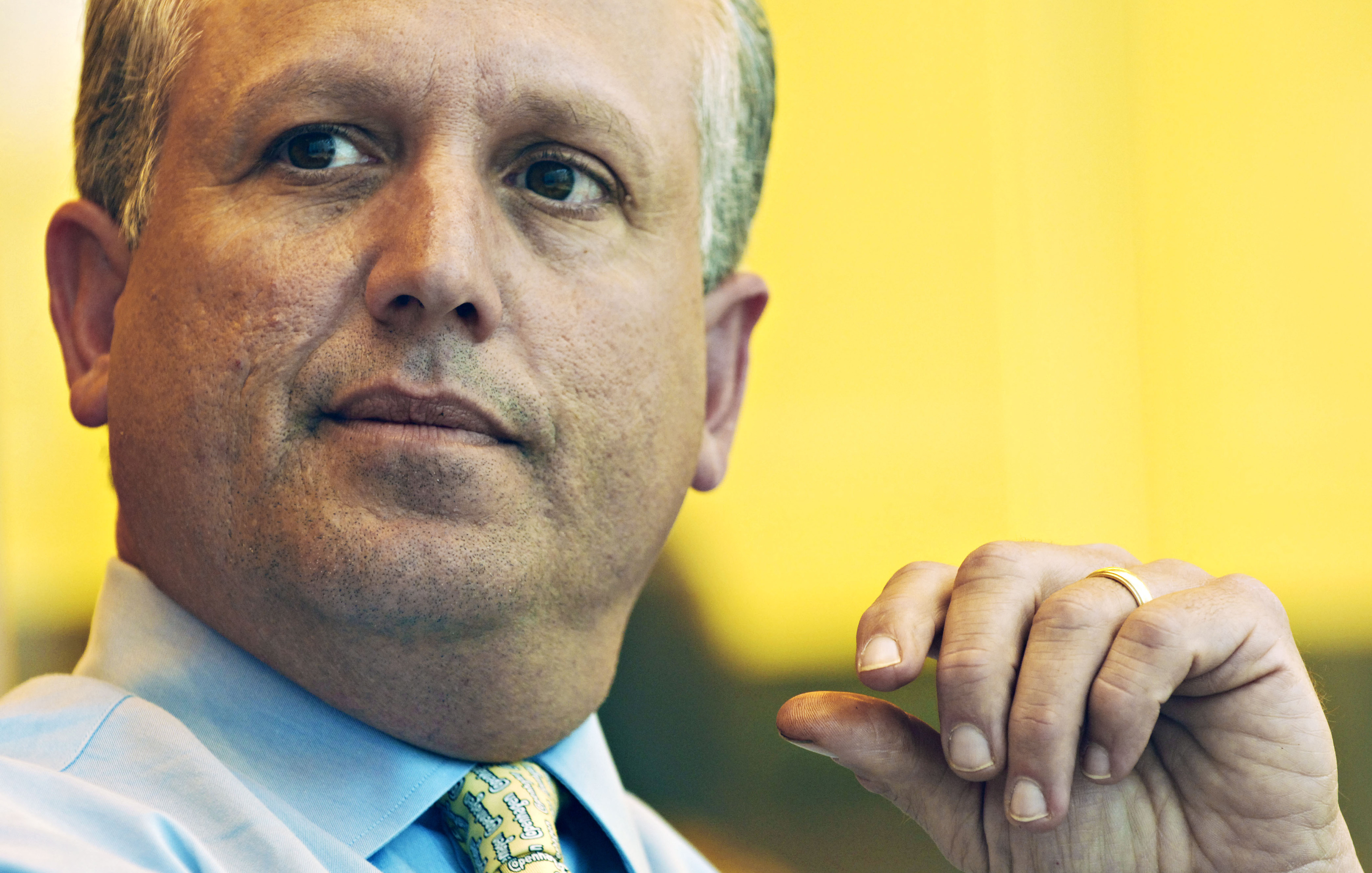 Perrigo Taps Tobacco Executive as CEO in Shift From Drugs - Bloomberg