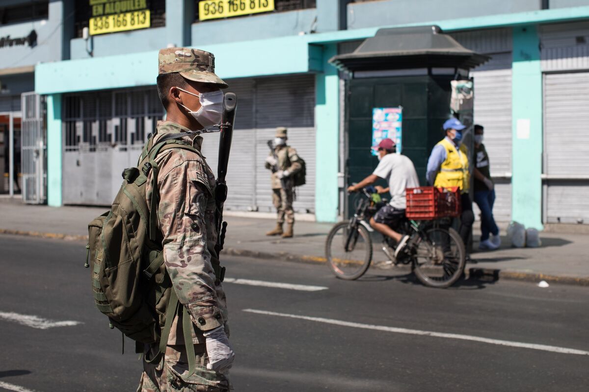 Peru Virus Outbreak Seen Peaking After Hitting New Daily Record - Bloomberg