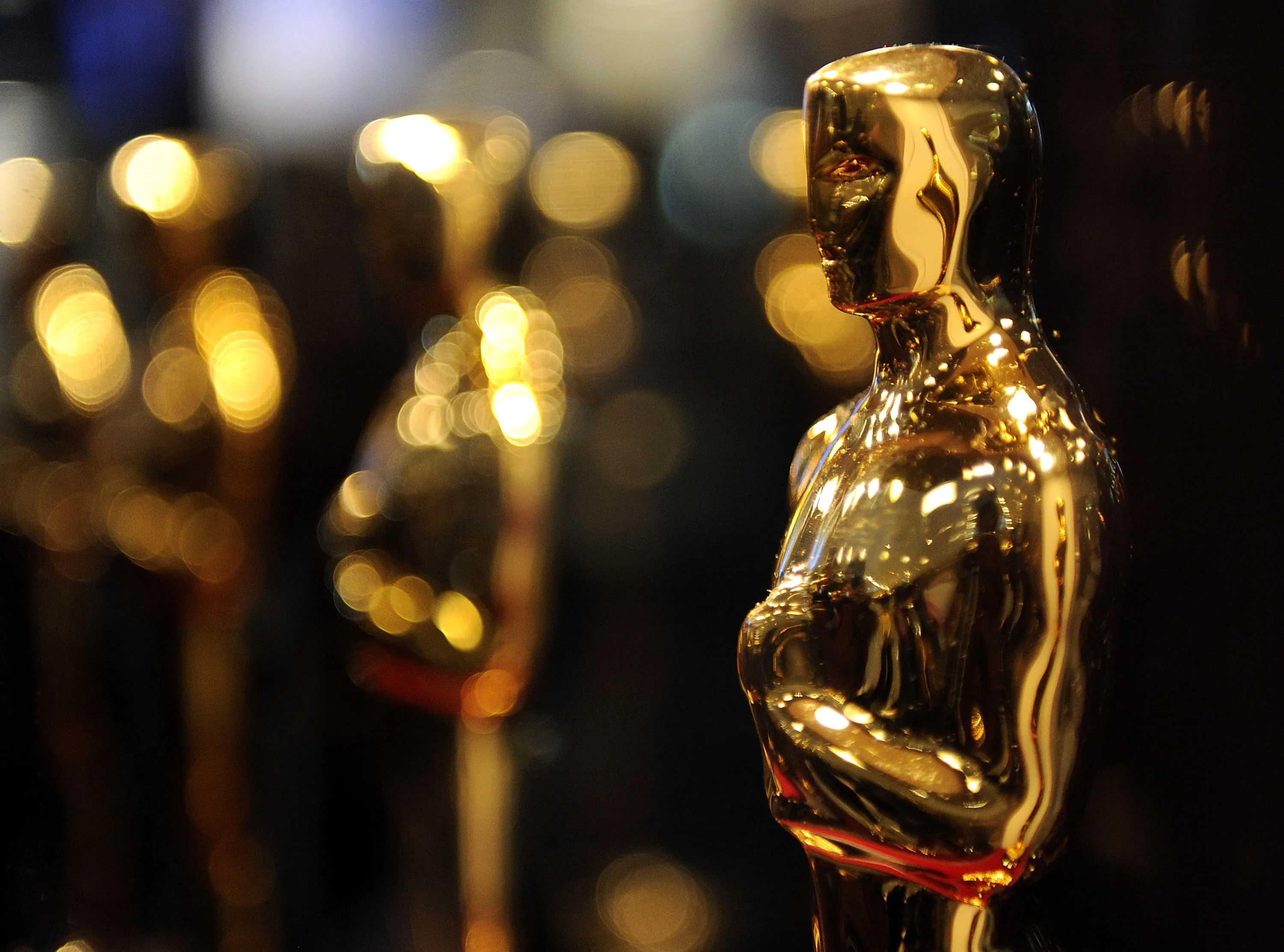 Oscars Draws Largest TV Audience Since 2020 With 19.5 Million Viewers ...
