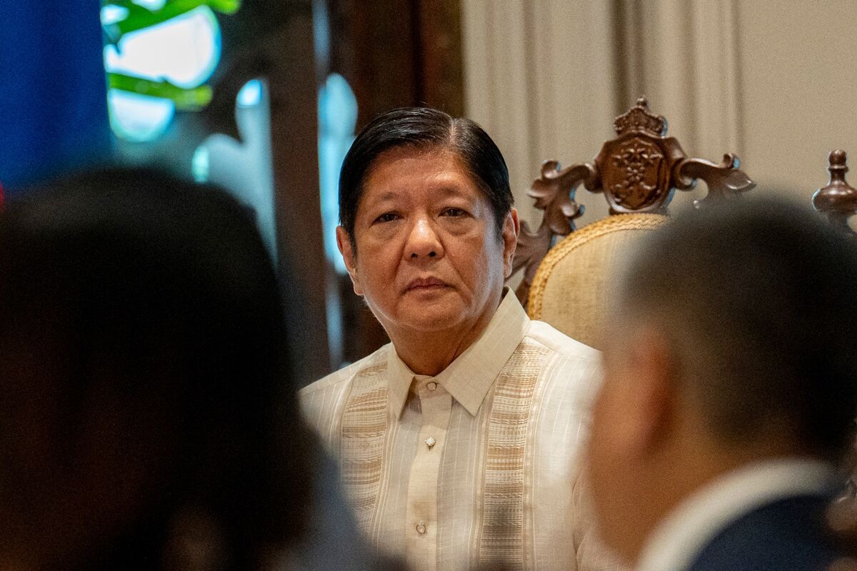 Marcos Vows Measures to Fight Inflation as Key to Faster Growth - Bloomberg