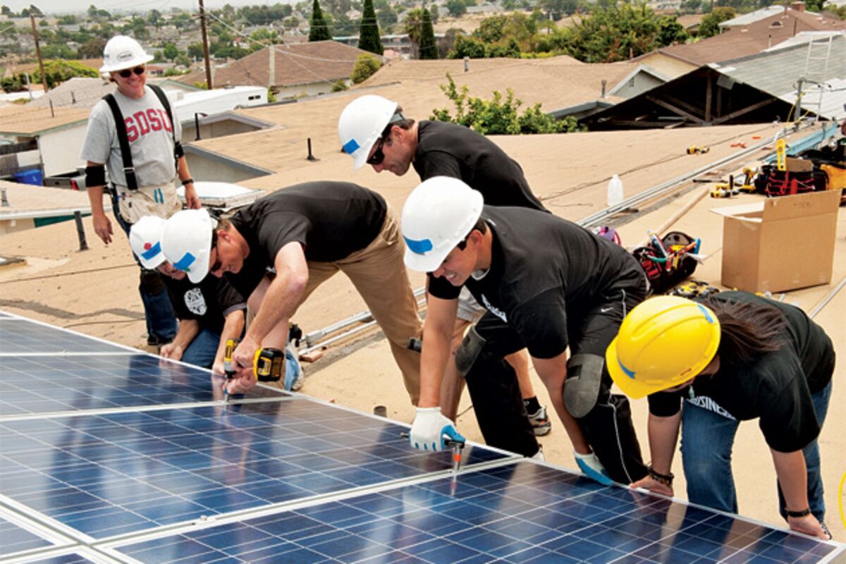 Volunteerism as a Core Competency - Bloomberg