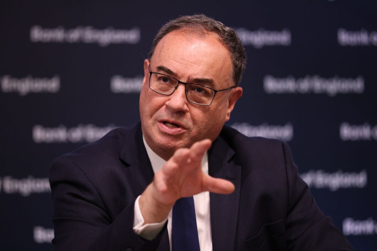BOE Governor Andrew Bailey Says UK Pay Growth Is Still Too High for ...