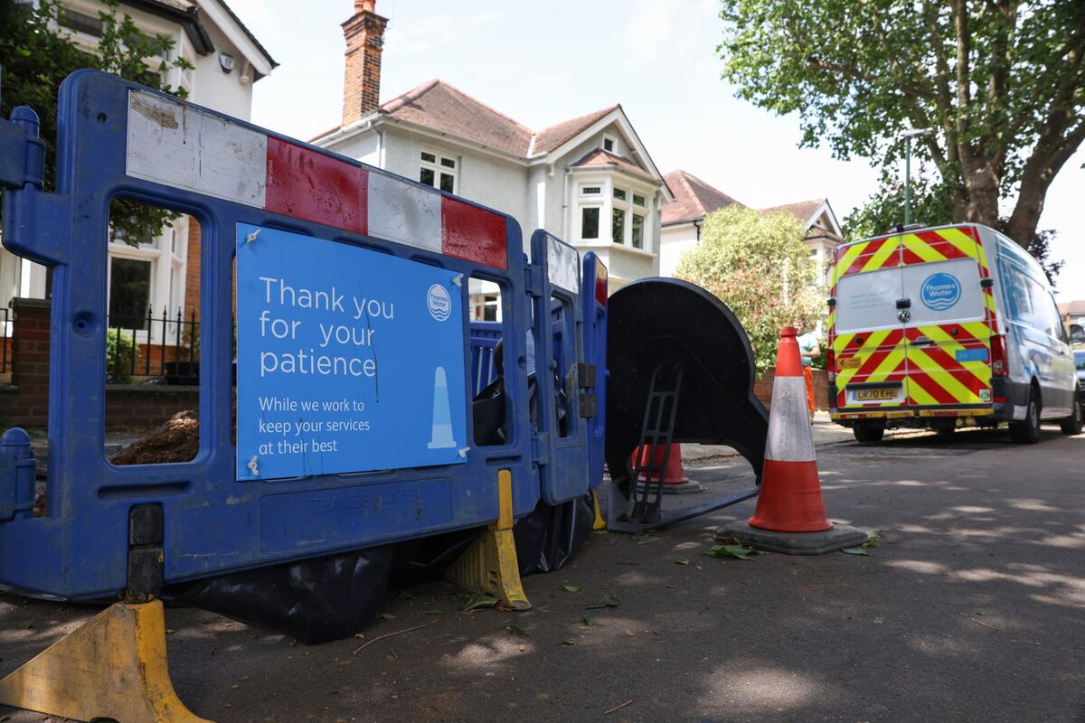 Thames Water Offers New Bonds, Plans Buyback to ‘Optimise’ Debt - Bloomberg