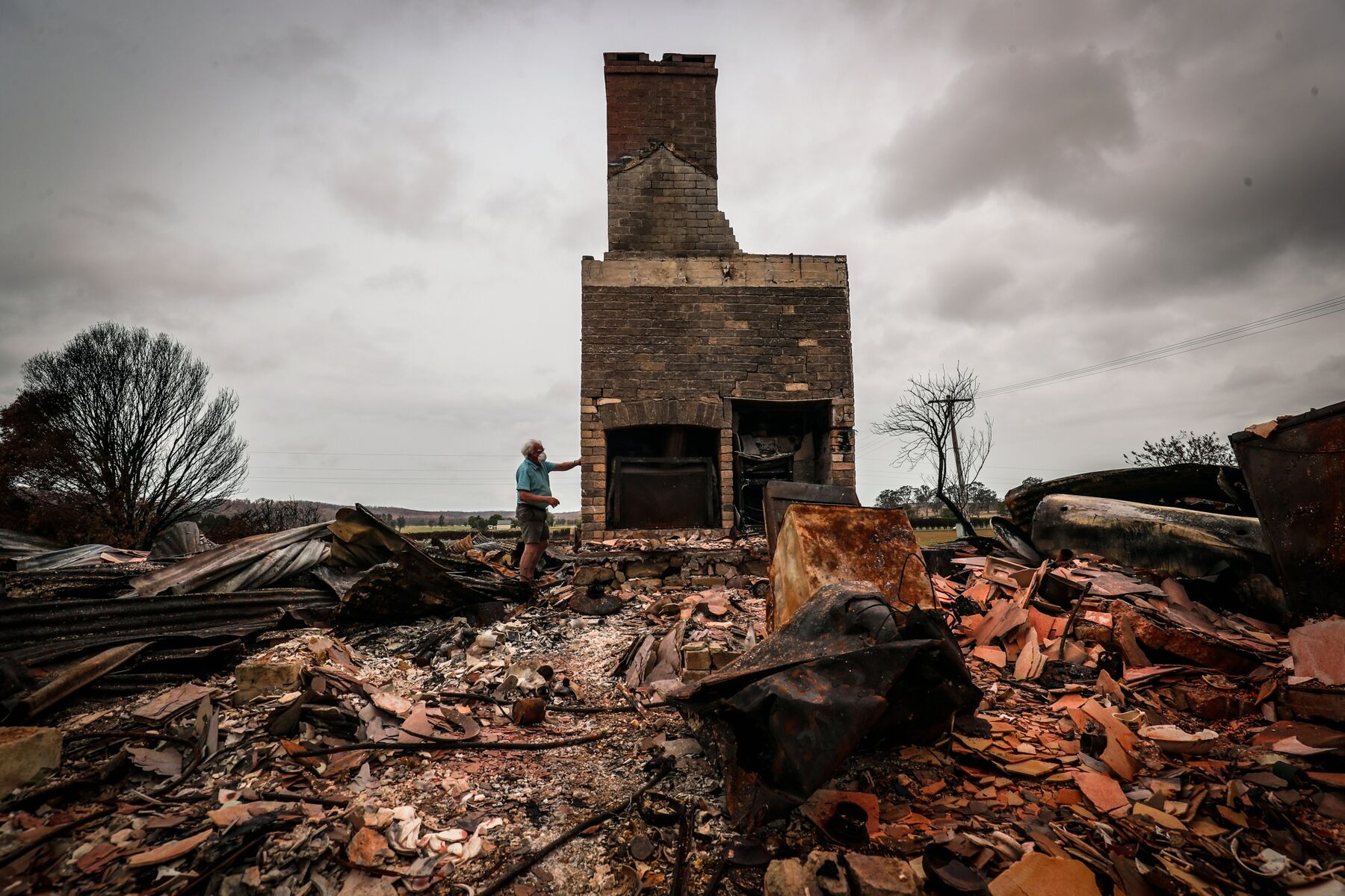 Australia Bushfires: Inside a Burning Heritage-Listed House - Bloomberg