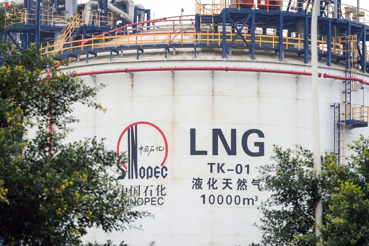 Big Gas Cheered by Deals Showing Chinese LNG Demand Remains Strong - Bloomberg