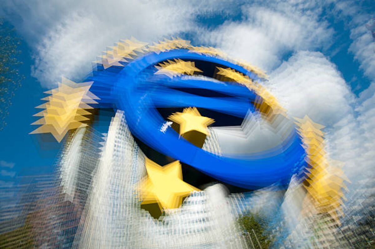 Desempleo eurozona en mínimo récord, a pesar de temor a recesión ...