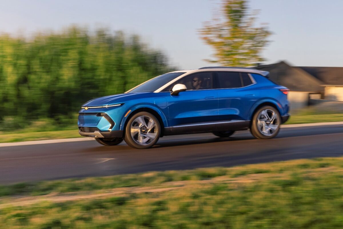 Long-Range EVs Now Cost Less Than the Average US New Car - Bloomberg