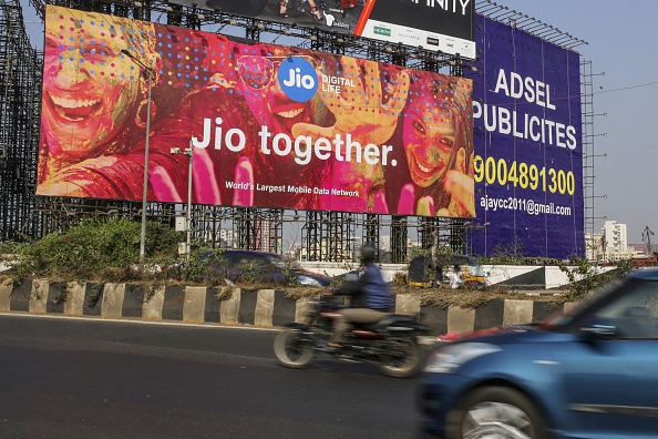 Reliance Jio Market Share May Jump to 45%, India Ratings Says - Bloomberg