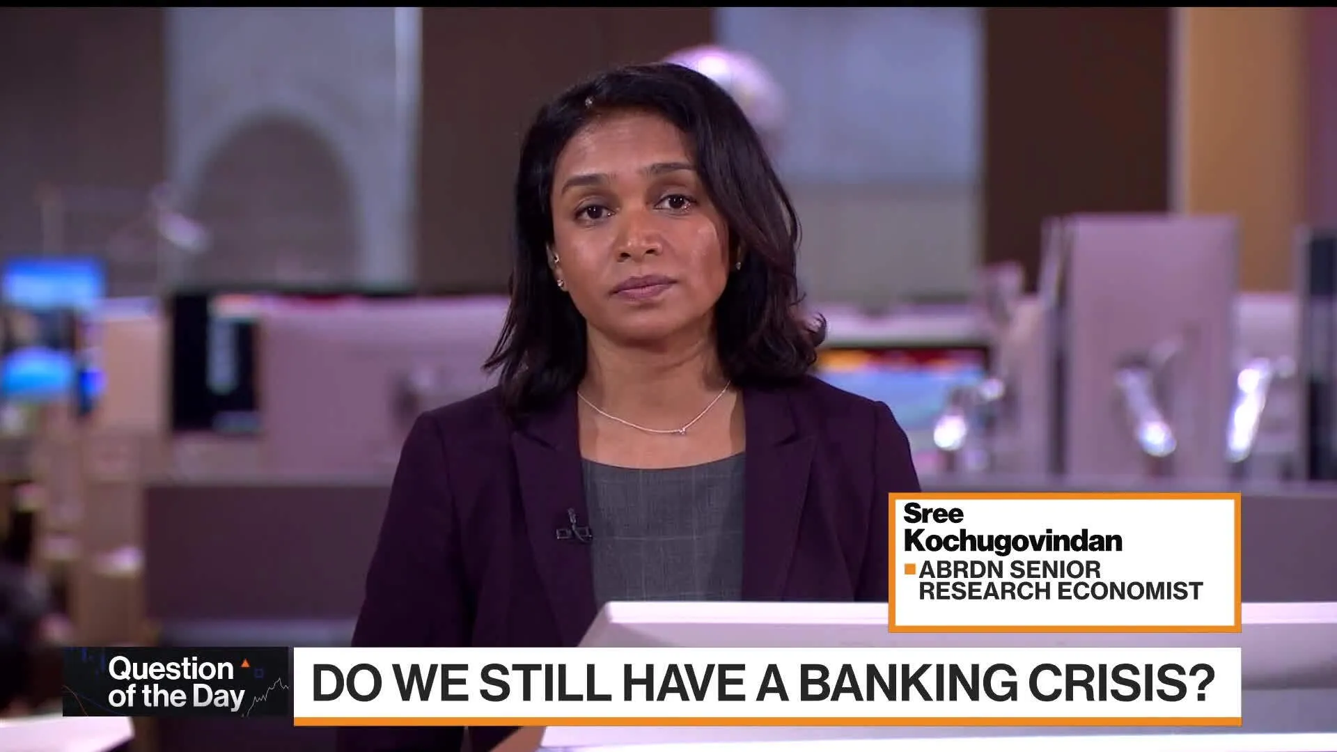 Watch BOE More Likely to Pause Than Fed, Says Abdrn's Kochugovindan ...