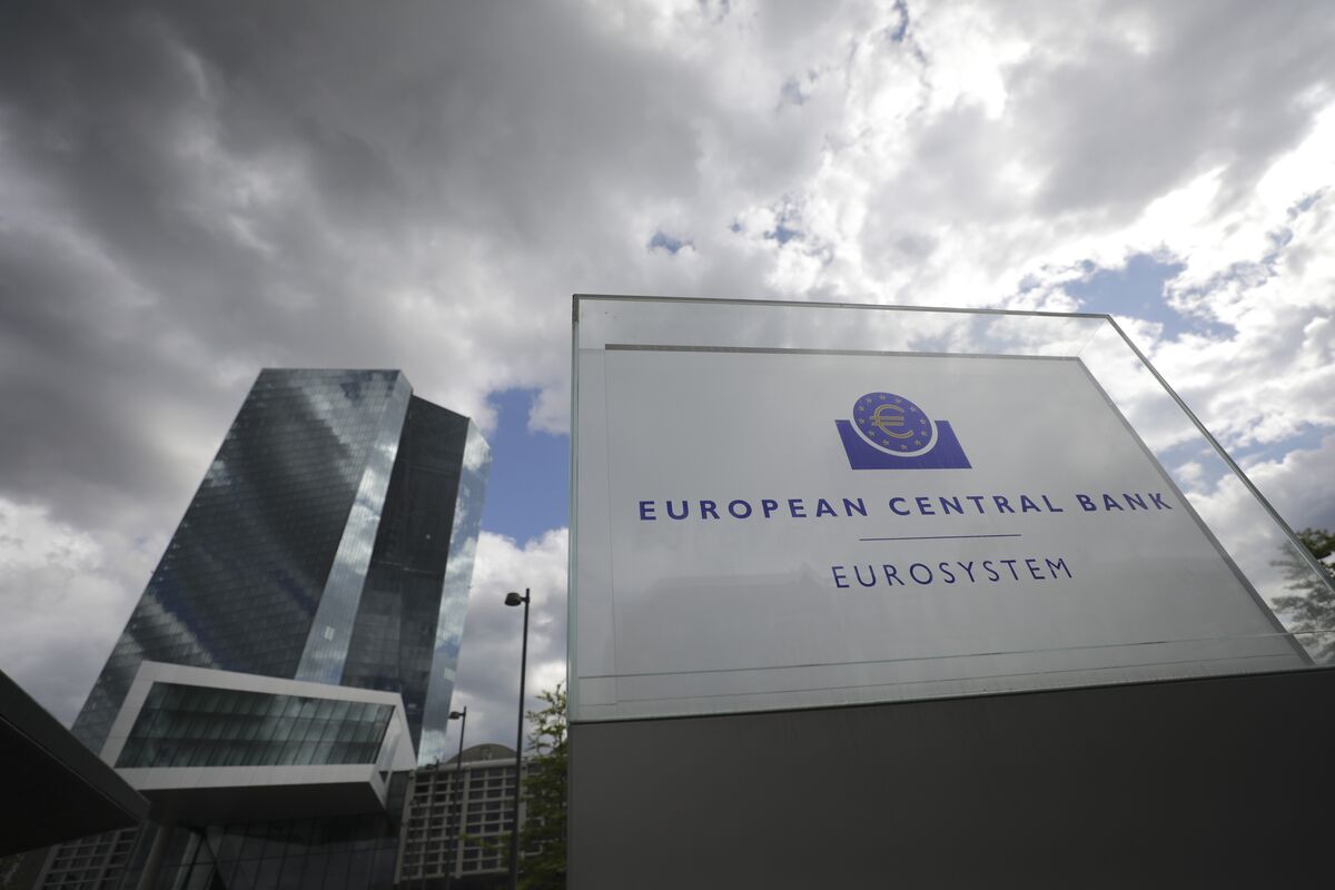 ECB Goes All Out With 600 Billion Euro Increase in Bond Buying - Bloomberg