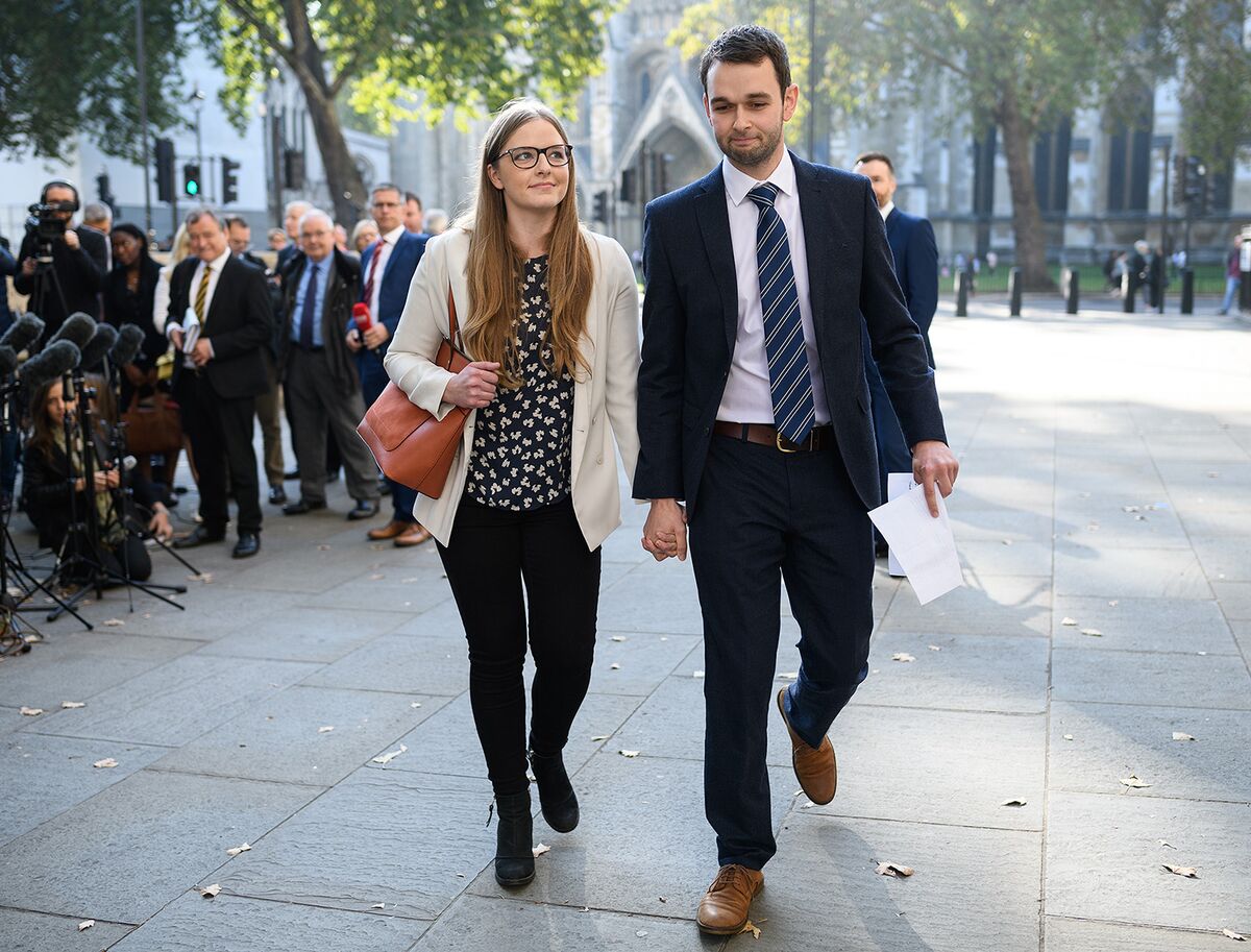 Christian Bakers Who Refused to Make `Gay Cake' Win U.K. Case - Bloomberg