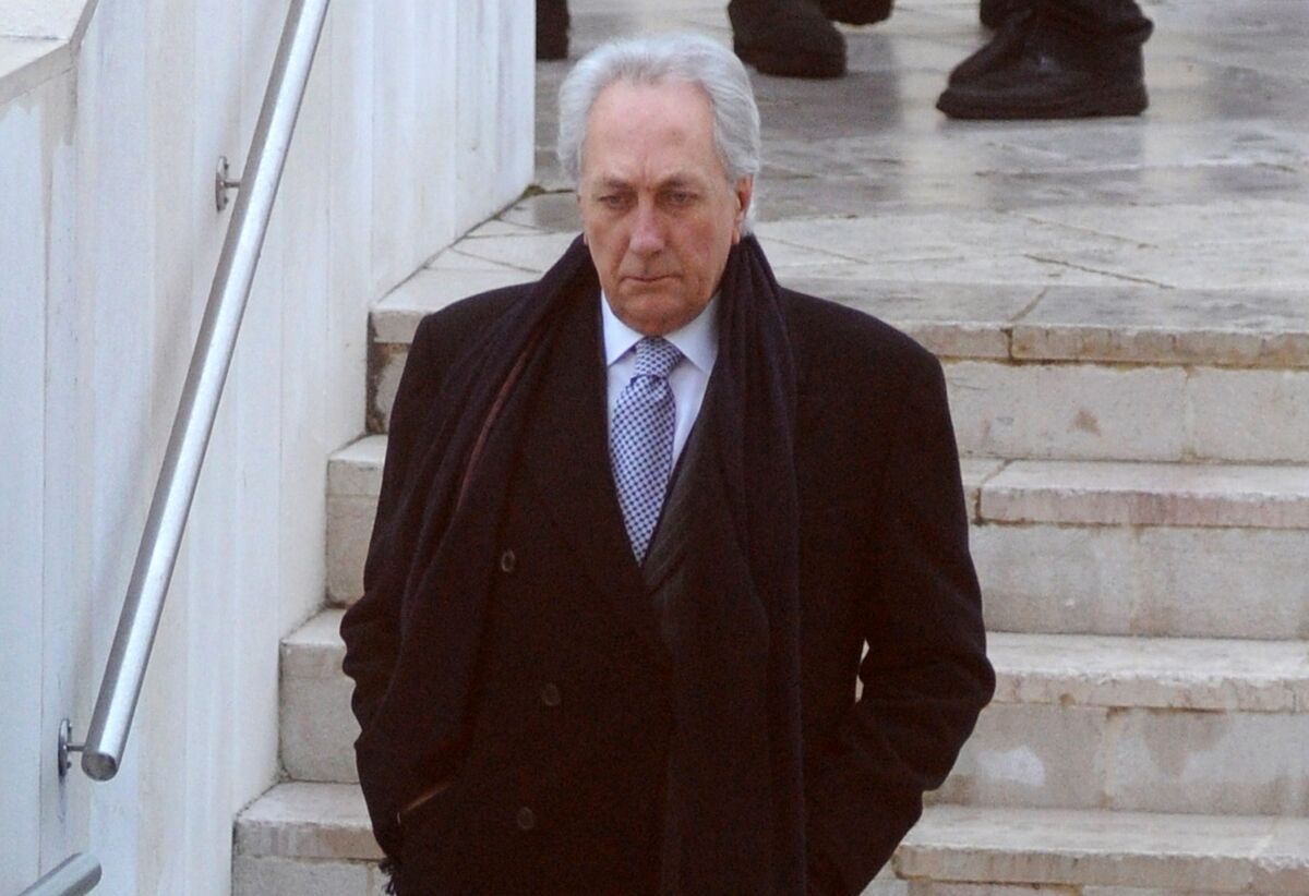 How a Tycoon's Bid to Fix an Ancient Italian Bank Backfired - Bloomberg