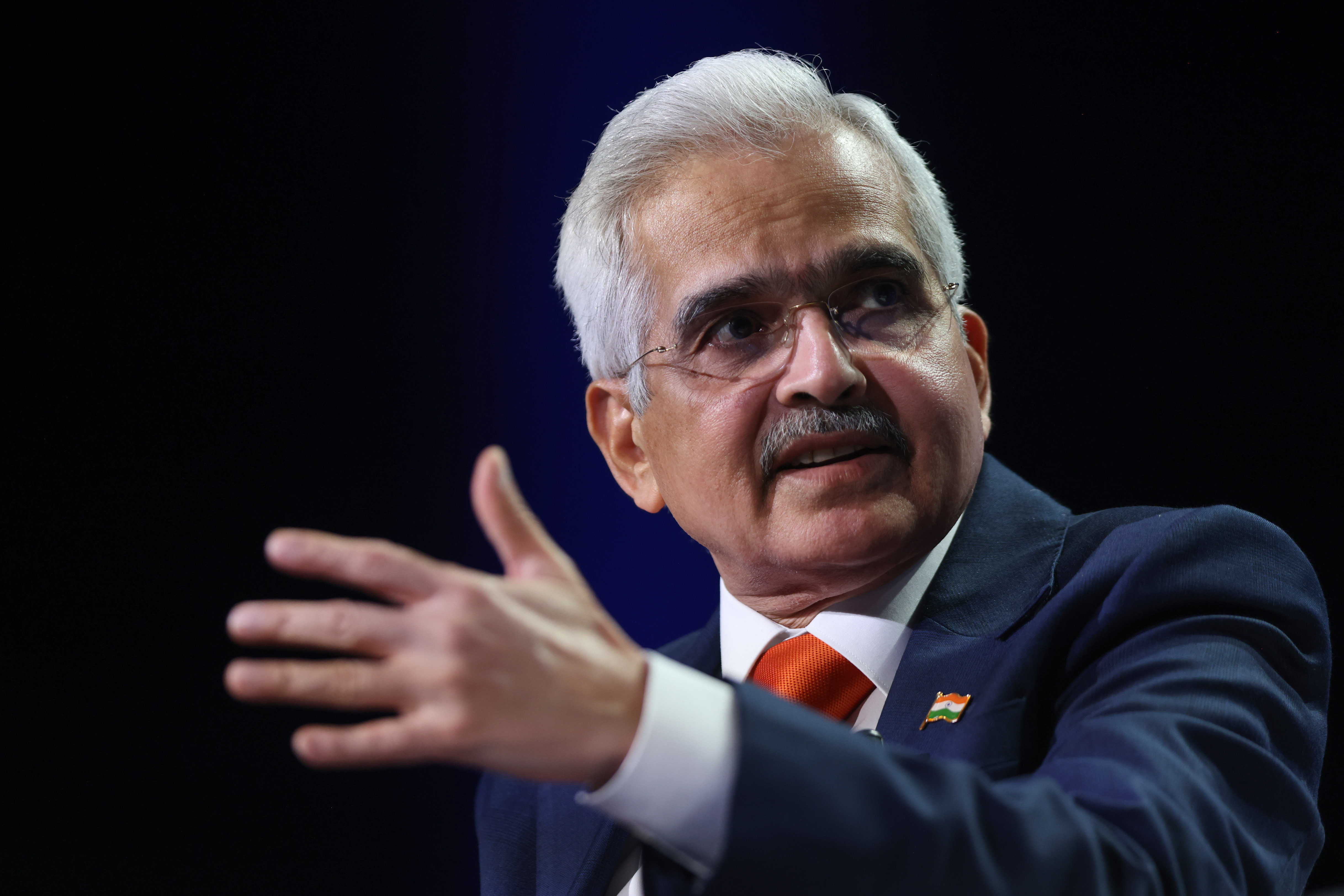 India’s Central Bank Governor Warns of Credit ‘Exuberance’ - Bloomberg