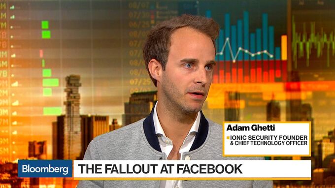 Apple's Tim Cook Calls for More Regulations on Data Privacy - Bloomberg