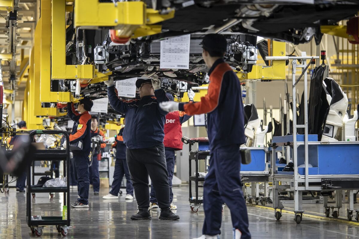 Geely’s Farizon Auto Is Said to Seek $300 Million Before US IPO - Bloomberg