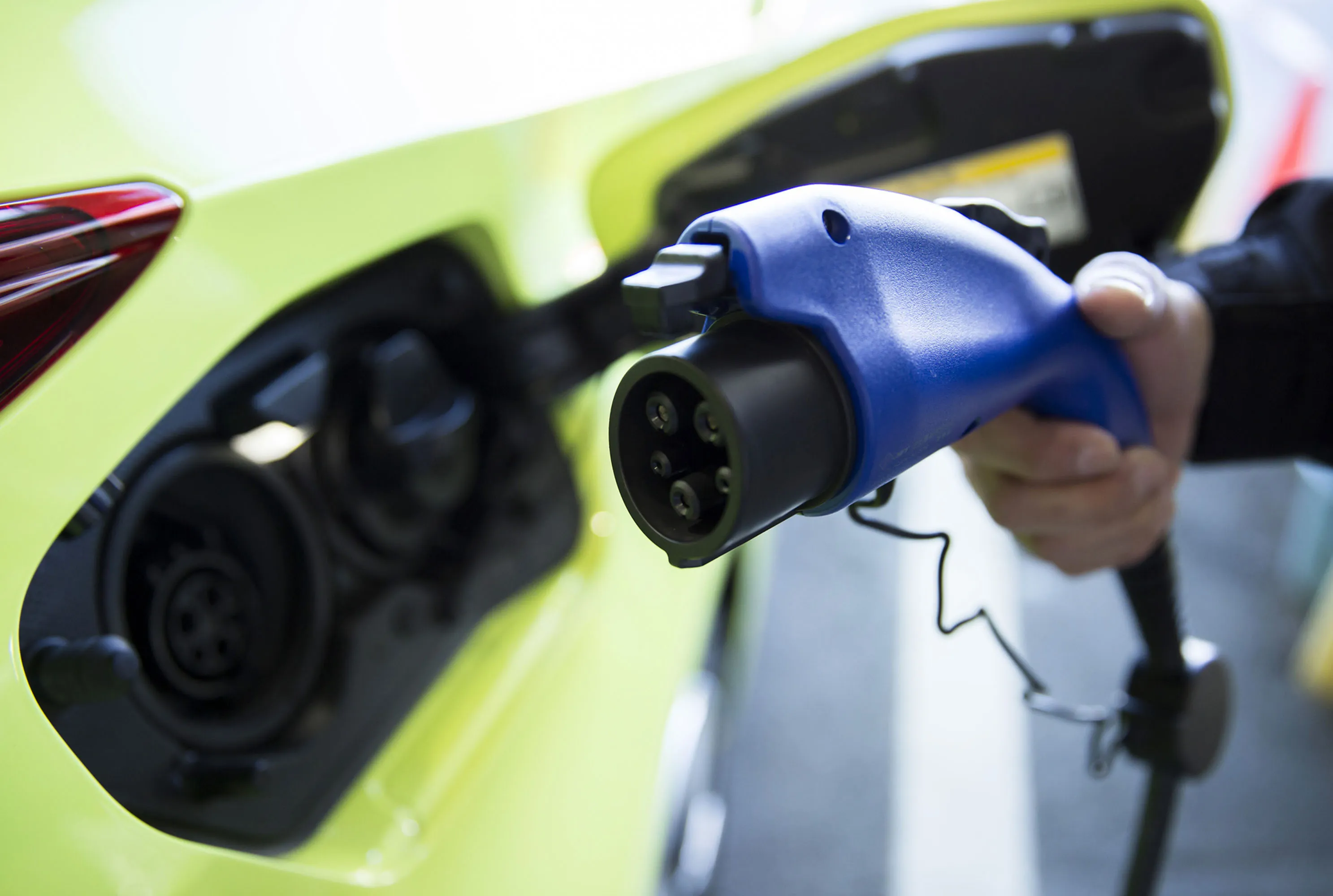 Consumers Got Millions in Questionable Electric-Car Tax Credits - Bloomberg