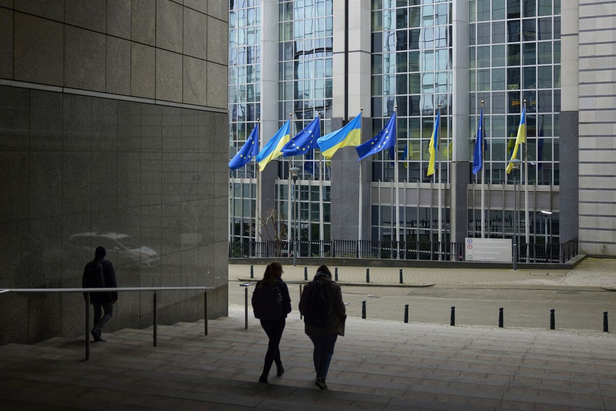 Russia's War in Ukraine: EU to Propose Limited Sanctions For Two-Year ...