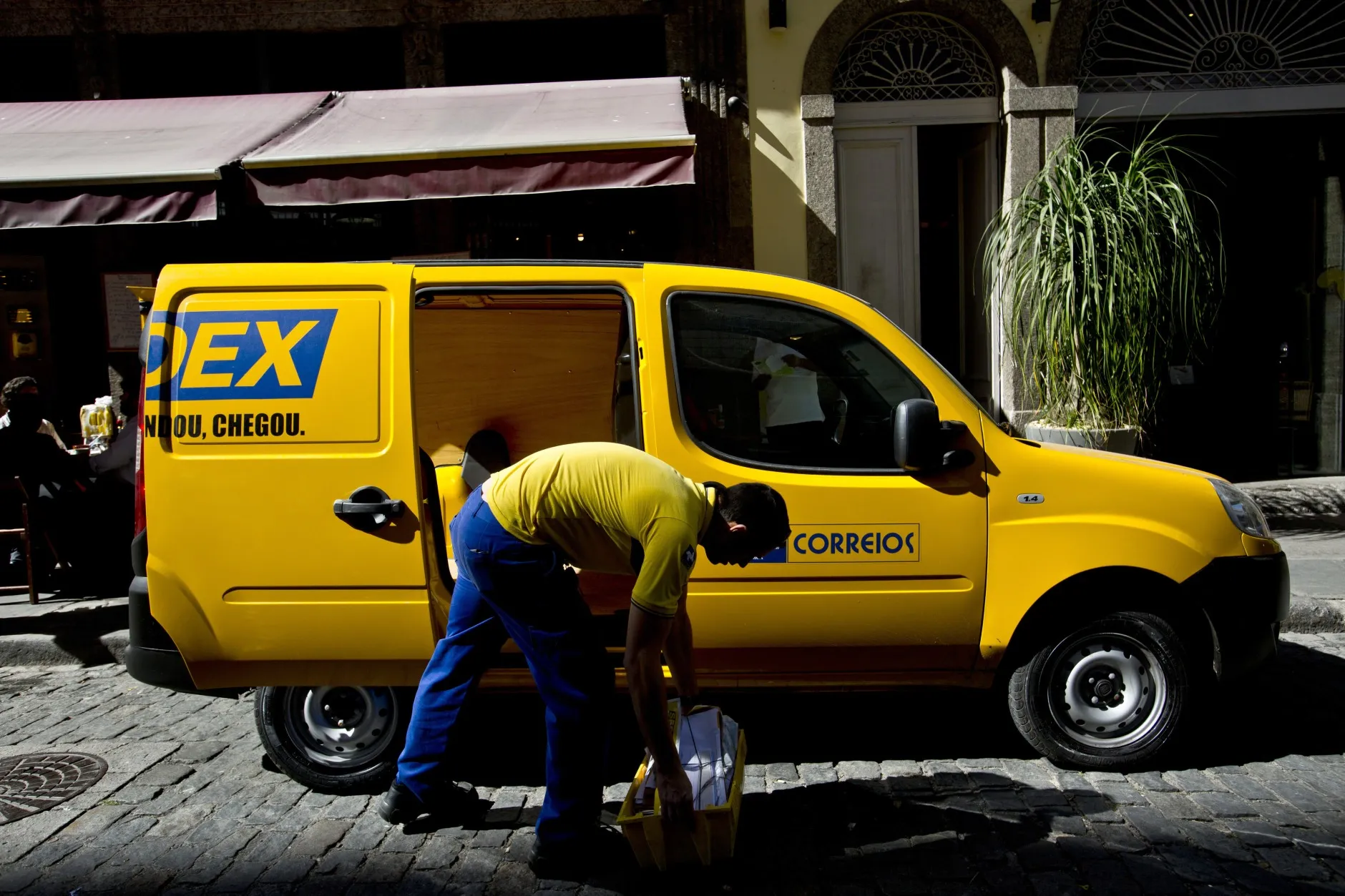 Brazil Seeks $2.7 Billion With Postal Service Privatization - Bloomberg