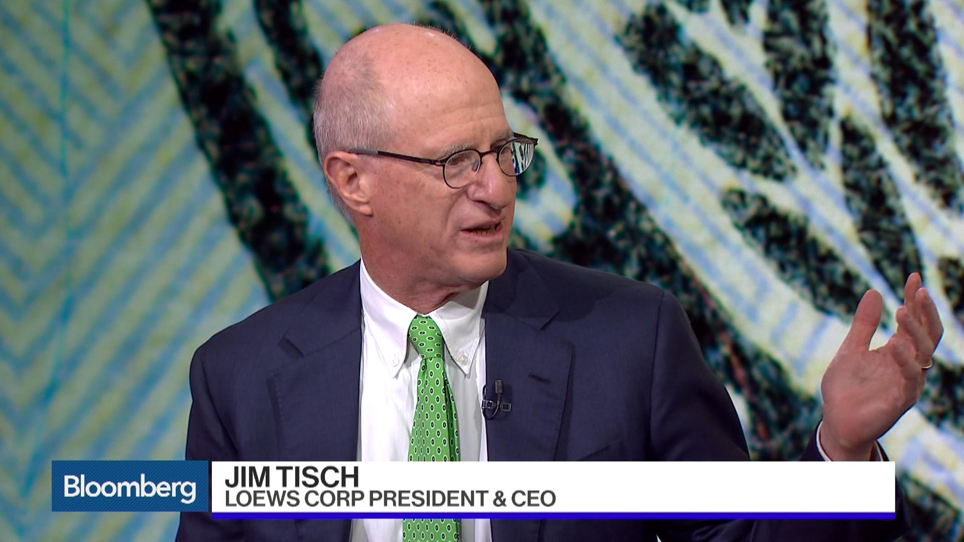 Loews CEO Tisch's Low-Rate Advice: 'Grin and Bear It'