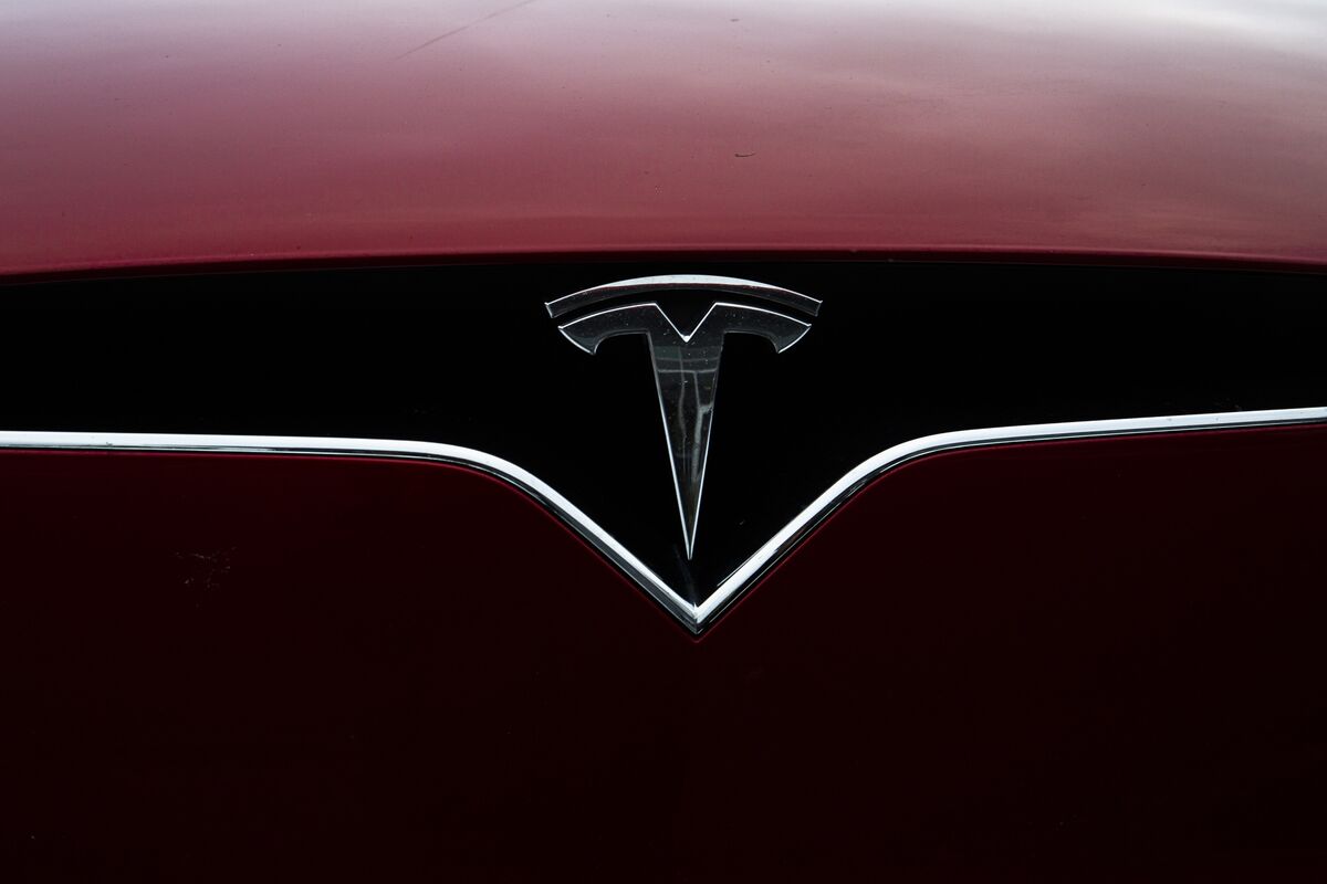 Tesla Investor Ross Gerber Tells EV Maker He’s Pursuing Board Seat ...