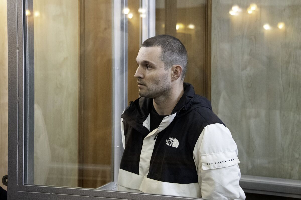 US Soldier Gordon Black Sentenced to Jail by Russian Court for Theft ...