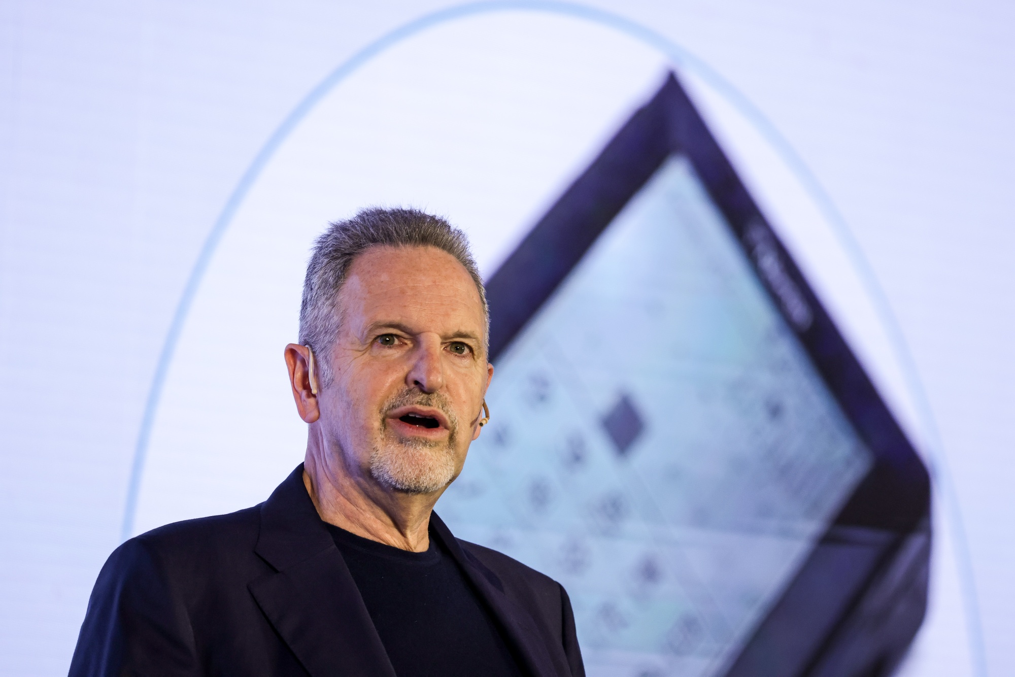 Arm CEO Pitches Chip Designer as AI Play Ahead of IPO at Taiwan's Computex - Bloomberg