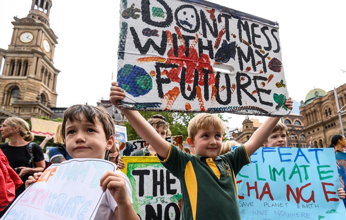 Youth Climate Strike: Your Kids Are Absolutely Right to Strike - Bloomberg