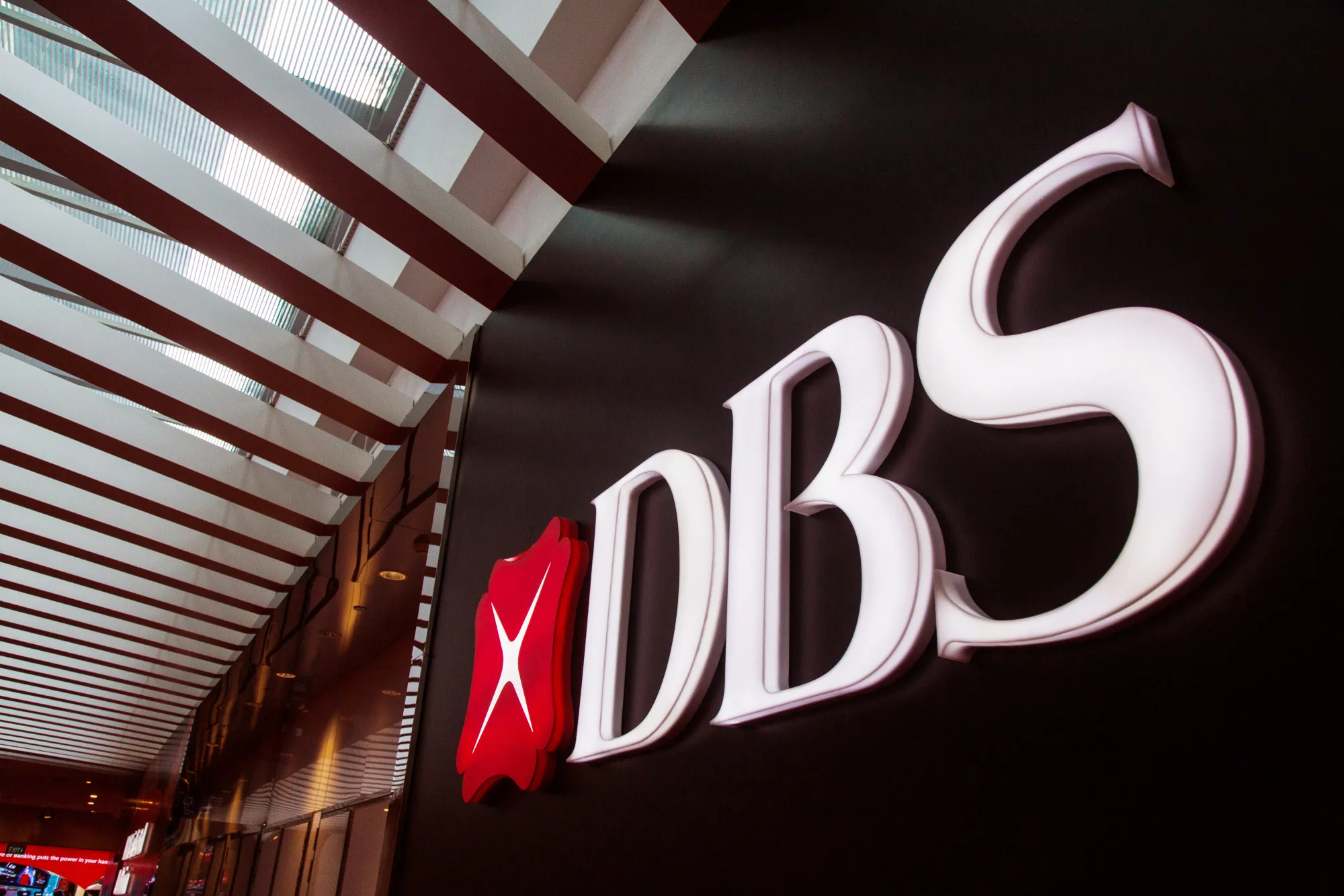 Singapore Directs DBS (SGX: D05) to Halt Acquisitions on Outage Fallout ...