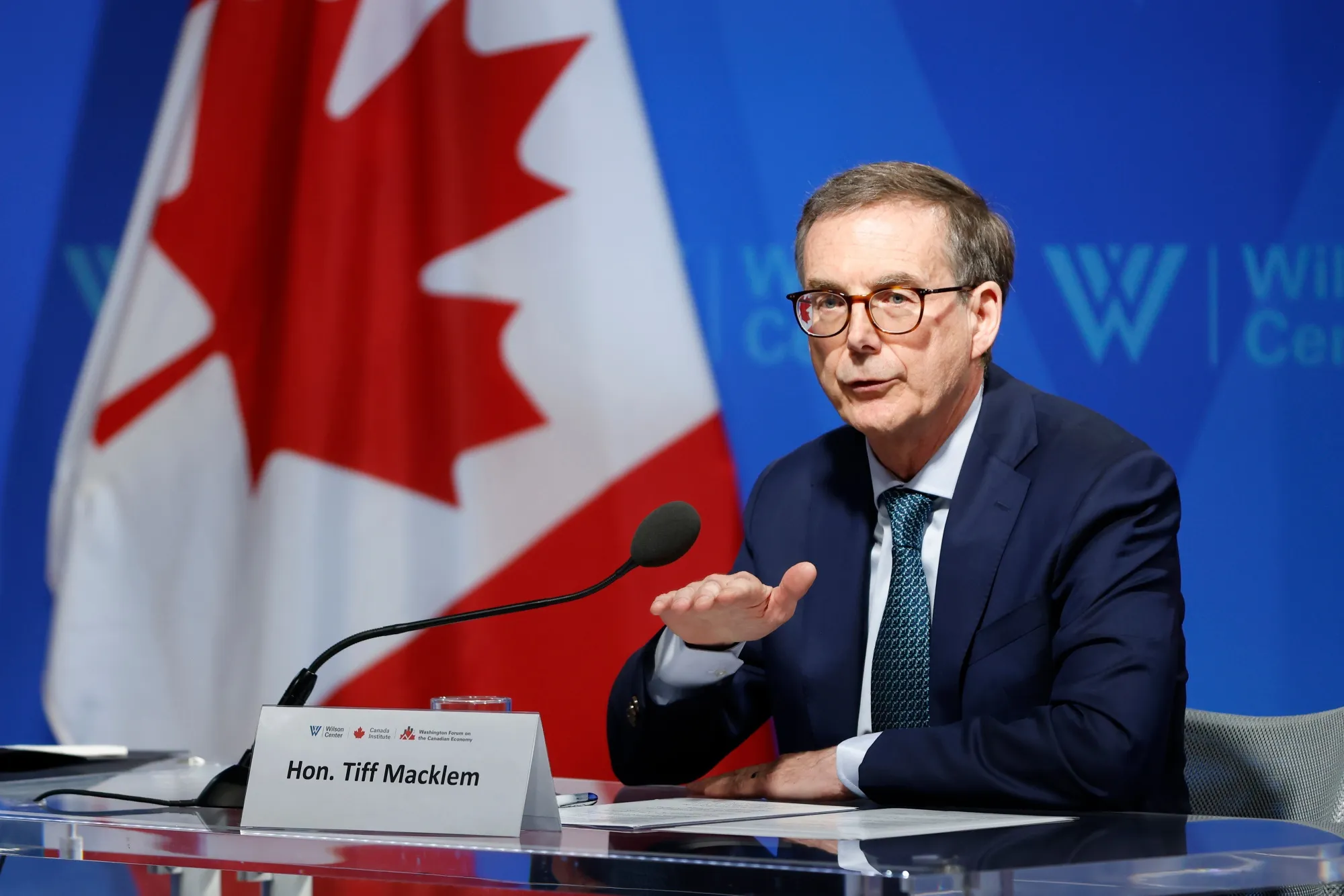 Macklem Sees Little Impact of Canada Budget on Fiscal Track - Bloomberg