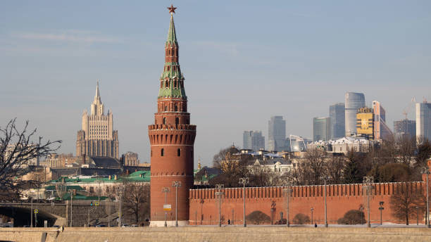 Watch Russia Economy Heading For Collapse - Bloomberg