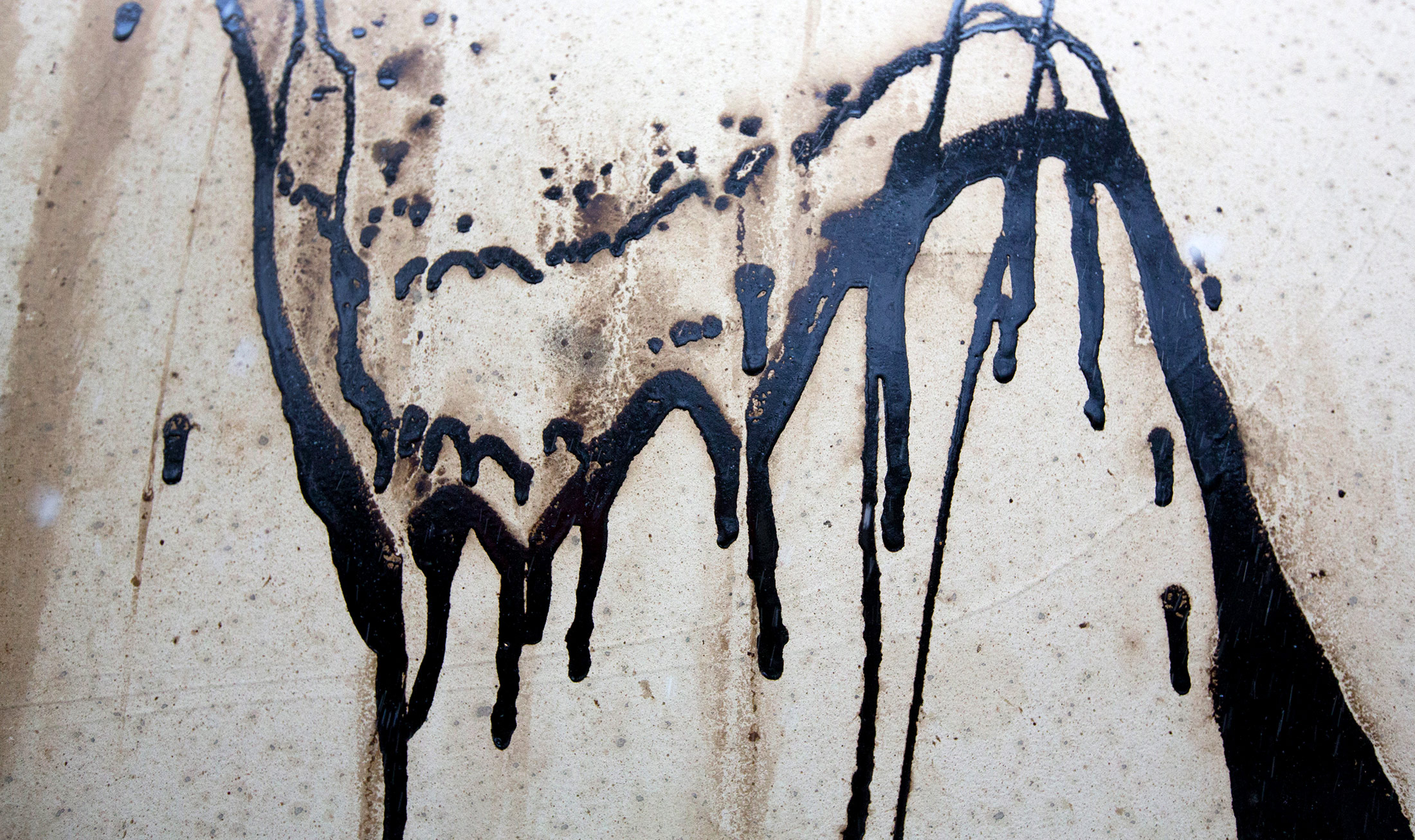 Saudi's Falih Sees No Need to Alter Oil-Cuts Deal, Interfax Says ...