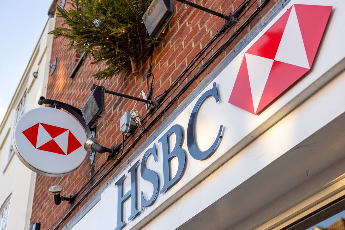 HSBC Picks Tannir to Lead New Banking Division in Mideast - Bloomberg