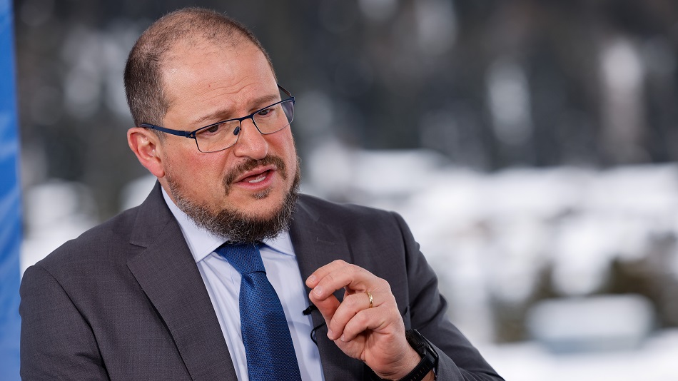 Watch Qualcomm CEO: Smartphone Market Returning to Stability - Bloomberg